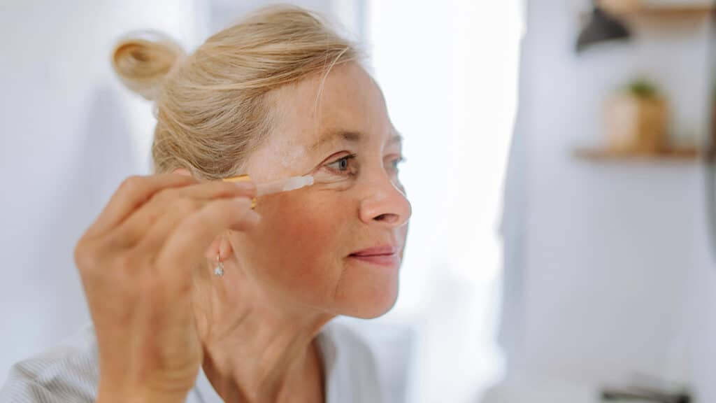 Attention ! Ne Faites Surtout Pas Ces Erreurs pour Prévenir les Rides ...